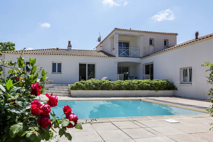 Villa 5 Chambres Dans Le Golf - Les Sables-d'Olonne