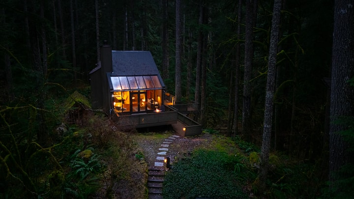 Mid-century Modern Retreat With Sauna | Fireplace - ベーカー山, WA