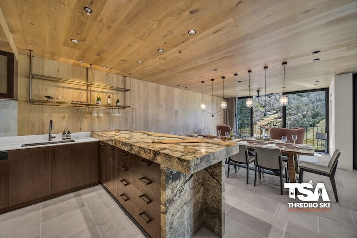 Black Bear 502 - Thredbo