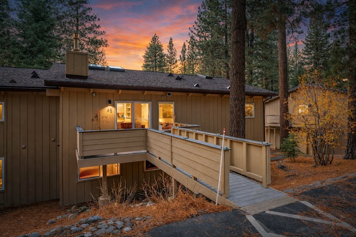 Incline Village Retreat Near Tahoe Beaches,trails - Carson City, NV