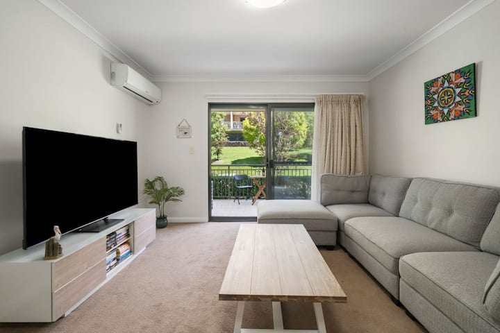 Warami In The Mountains - Leura