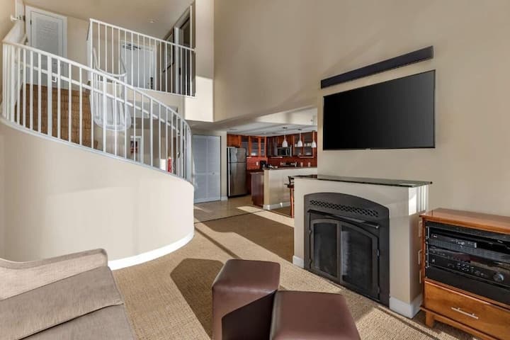 Relaxing Beach Stay Near City Excitement - Virginia Beach, VA