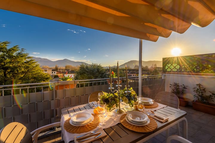 Sunwall Loft Panoramic Penthouse With Balcony - Lucca