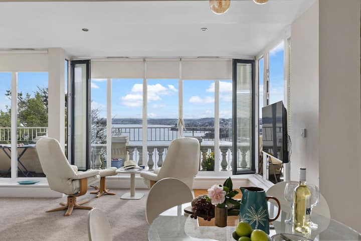 Beach View Suite - Sea View, Balcony, Wi-fi - Newton Abbot
