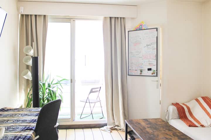 Studio Lumineux Avec Balcon – Porte De Versailles - Vanves