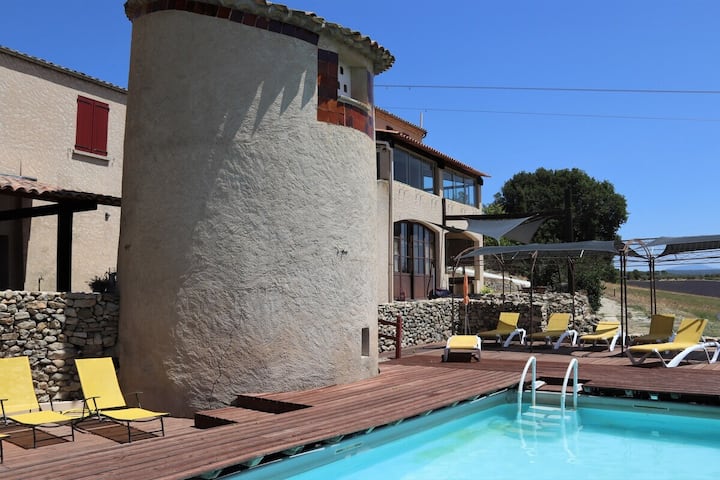 Privatisation Petite Grande - Francia