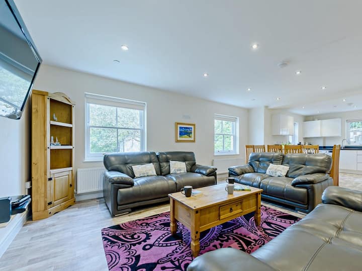 4 Bed In Tenby (Oc-fb270) - Tenby