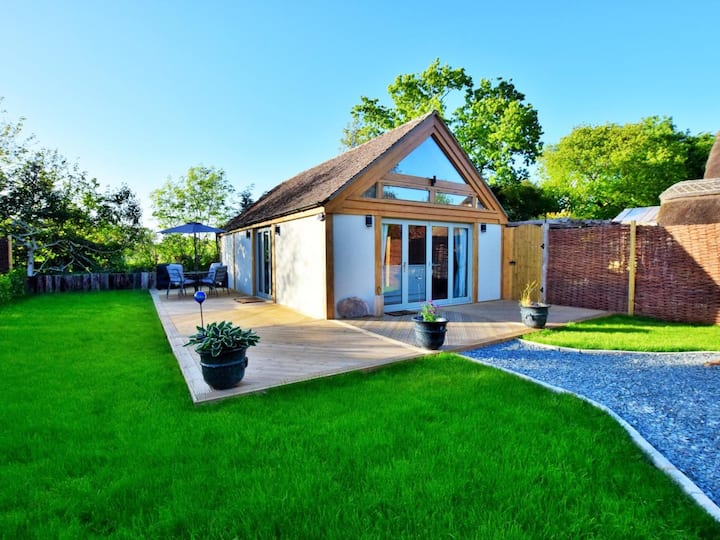 1 Bed In Lymington (Oc-50723) - Brockenhurst