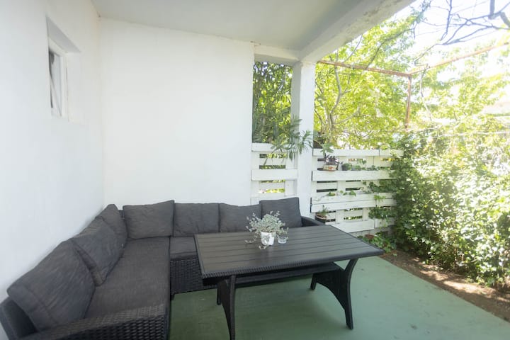 Appartement Near Hangar Beach (26291-a1) - Vodice