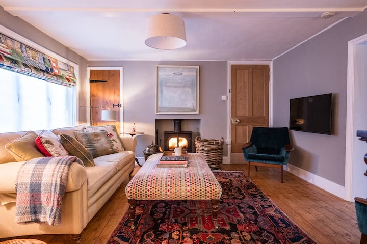 Hollyhocks, Tunstall - Framlingham