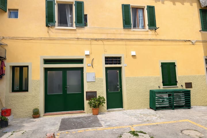 Casa Del Faro Sx In The Heart Of Portoferraio - Portoferraio