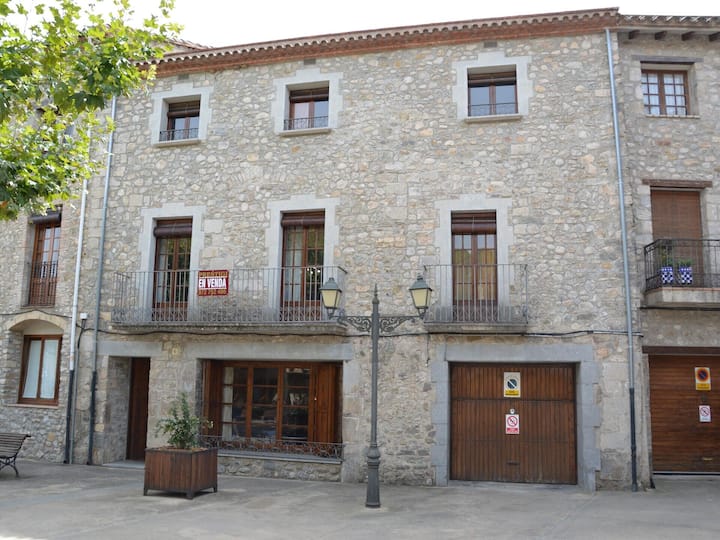 Cal Gall- Casa Rural En San Lloren - Besalú