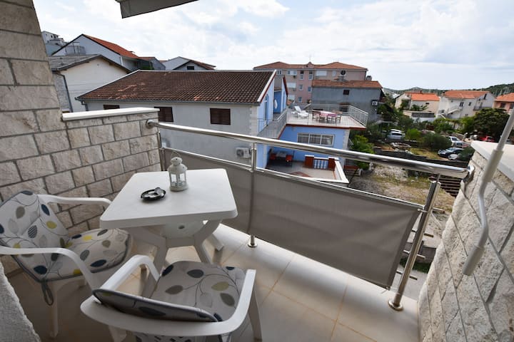 Appartement Zorana (95541-a1) - Primošten