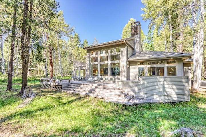 Stylish 3br | Pool | Hot Tub | Sauna - Sisters, OR