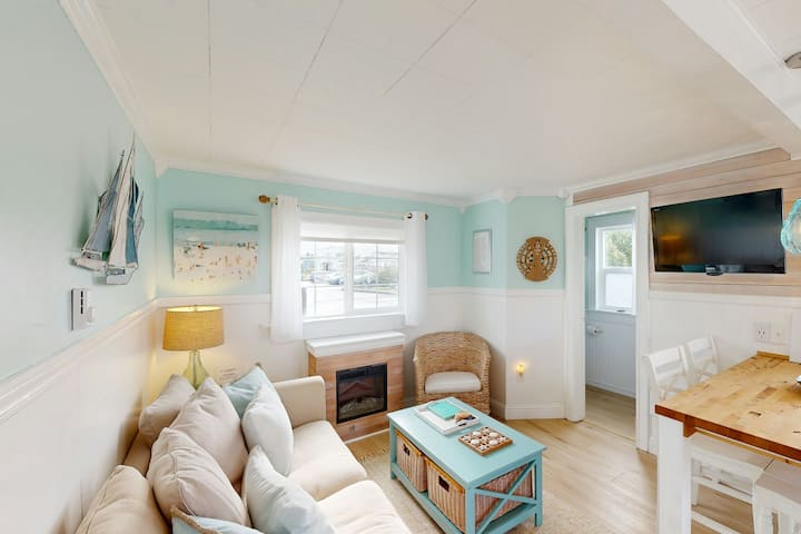 Charming Home Near Beach With Fast Wifi & Whimsica - Long Beach, WA