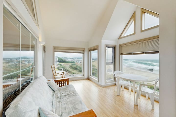 Amazing 3br Oceanfront | Deck | Washer/dryer - Bandon, OR