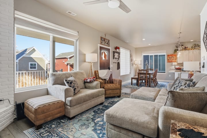 Canyon Street Retreat - Spearfish, SD