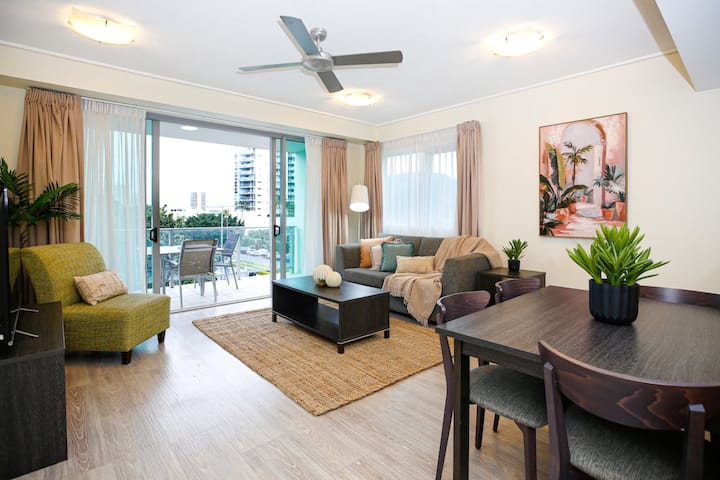 Aveline Dual-key At Mantra Trilogy Cairns City - Cairns