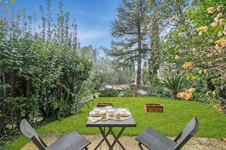 Clara's Apart & Park - Happy Rentals - Gardone Riviera