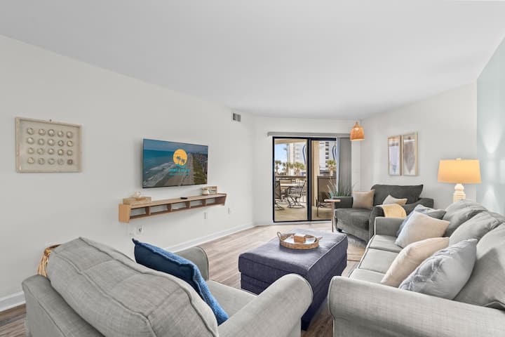 Carol Bay Unit 202 - Ocean Nearby! - Myrtle Beach