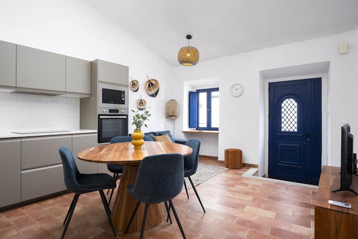 Trevo Laranja - Traditional House By Hd - Faro