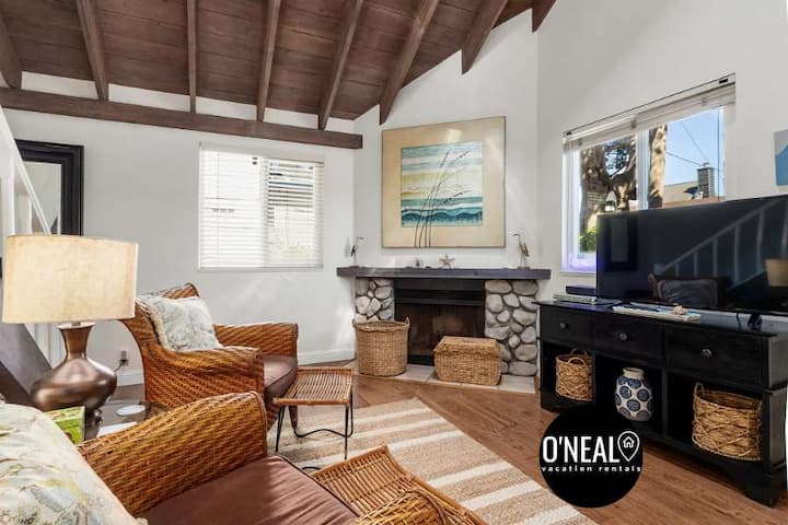 Coastal Casa – Harbor Vibes + Close To The Beach! - Santa Cruz Beach Boardwalk, Santa Cruz