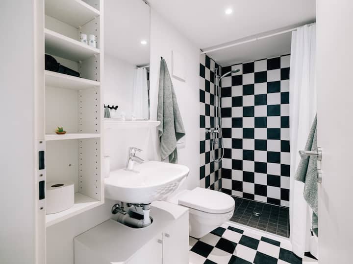 Urban Studio Directly At Spiez Train Station - Thoune