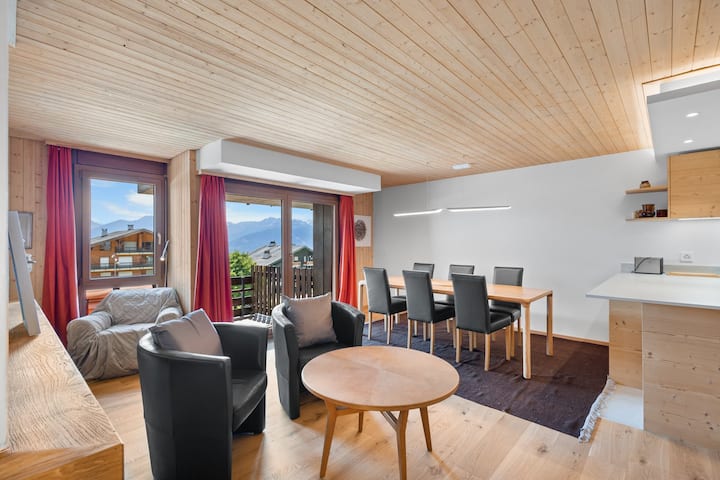 Mercure 202 Sur La Place Du Village à Anzère - Anzère