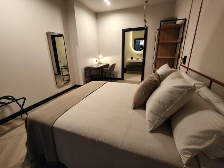 Washingtonia - Amplitud Con Diseño Contemporaneo - Badajoz