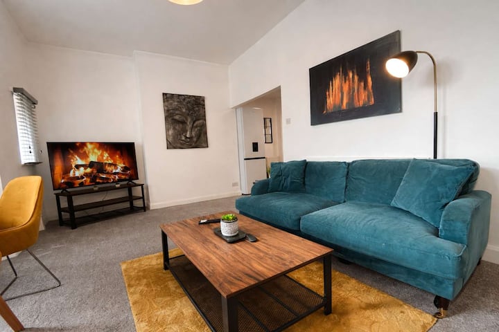 Stylish 1-bed Flat | Walk To Morecambe Seafront - Morecambe