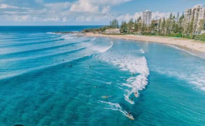 Rainbow Sky Terrace - Ocean Views & Private Spa - Coolangatta