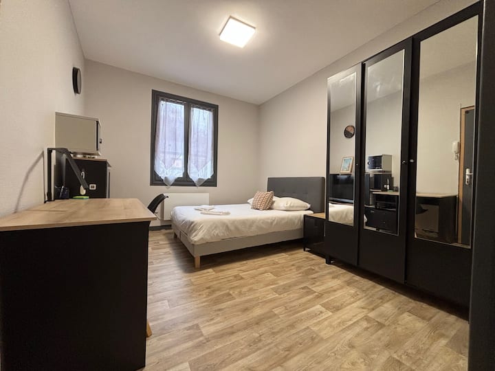 Sur Tulle - Le Refuge - 1 Pièce - Tulle