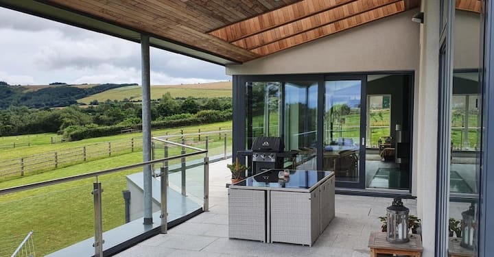 5 Bed In Enniskerry (Oc-ii16165) - Greystones