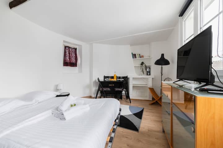 Agreable Studio Coeur De Paris  - Paris 6 - 2p - Paris