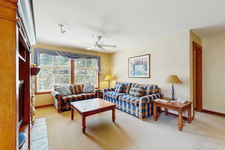 2br Ski In/out | Hot Tub | Sauna | Pool | Foosball - Alta, UT