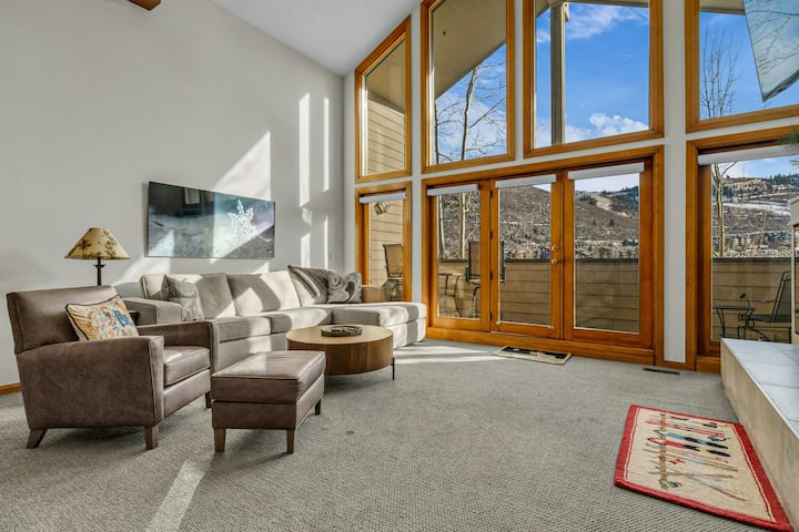Light-filled 1br Mountainview Deer Valley Resort - Deer Valley, UT