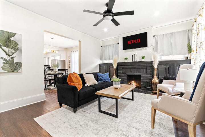Modern Escape In Historic District, 3 Bedrooms - Mobile, AL