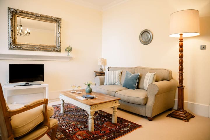 Converted Apartment W/moray Feu Garden View - Édimbourg