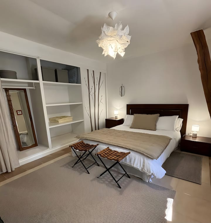 La Grande Et La Jumelle - Bourganeuf