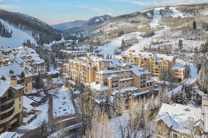 Ski-in/ski-out Beaver Creek + Restaurant & Pool - Beaver Creek, CO