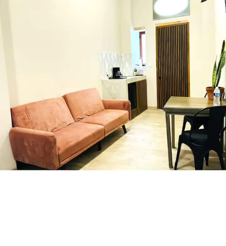 Modern Family Studio Steps From Teatro Juárez - Guanajuato