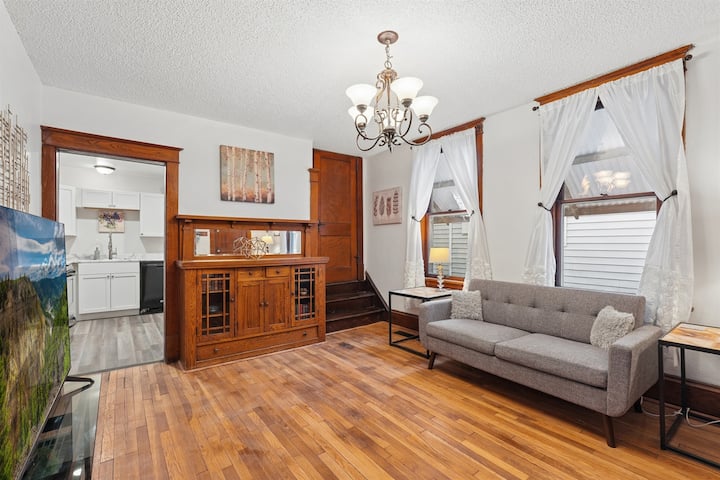 Spacious 2br Across From Como Lake - Bramble - Saint Paul, MN