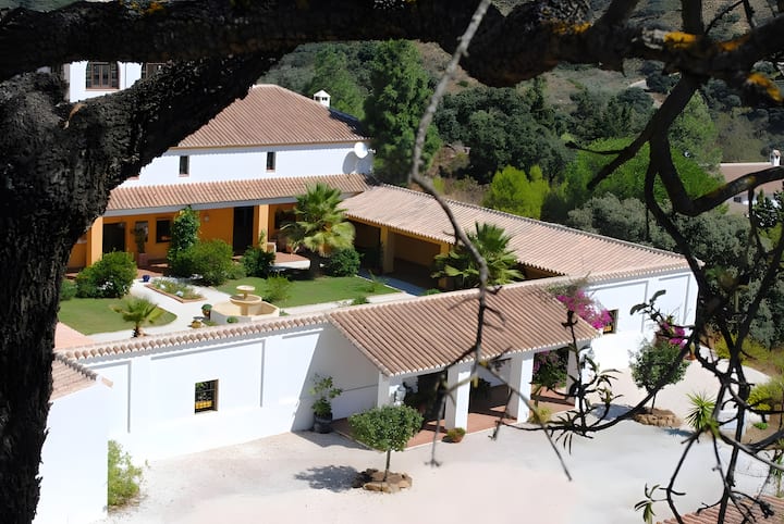 Cortijo Puertoelperal - Álora