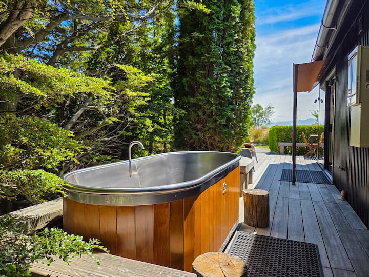 The Black Beech House - Starfall -Luxury Cedar Tub - Lake Tekapo