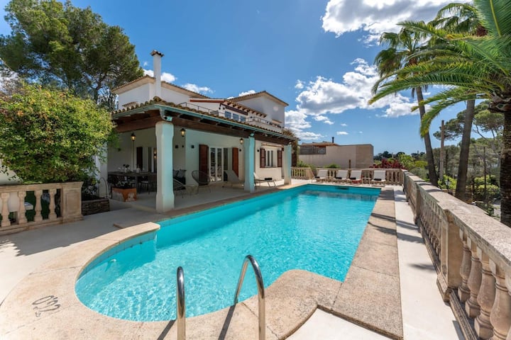 Casa Baskings - Cala Llombards