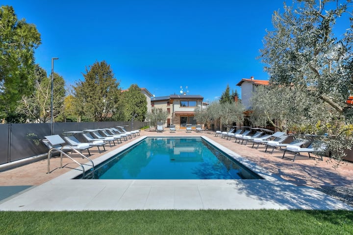 Residenza Lugana - Apt 6 - By Happy Rentals - Peschiera del Garda