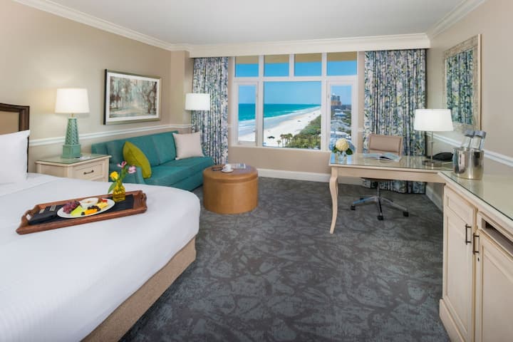 Coastal King | The Shores | Chill Stay | 2 Units - Daytona Beach, FL