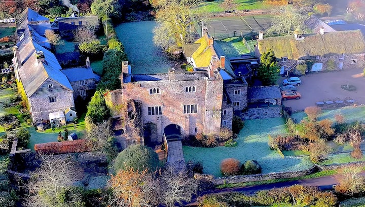 Bickleigh Castle - A Majestic Devon Estate For Exc - Bickleigh Castle