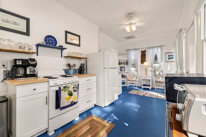 Peaceful Island Getaway 6 Minute Walk To Beach - Tybee Island