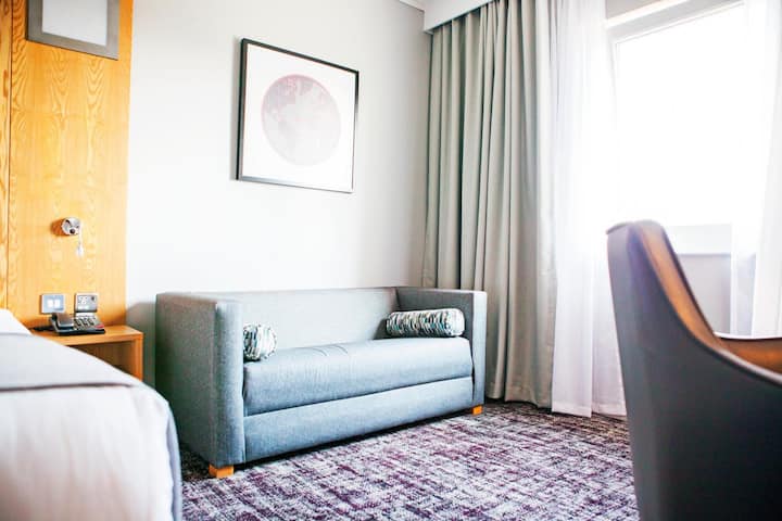 2br Standard | Wyndham Belfast Dt | Market Stays - Belfast
